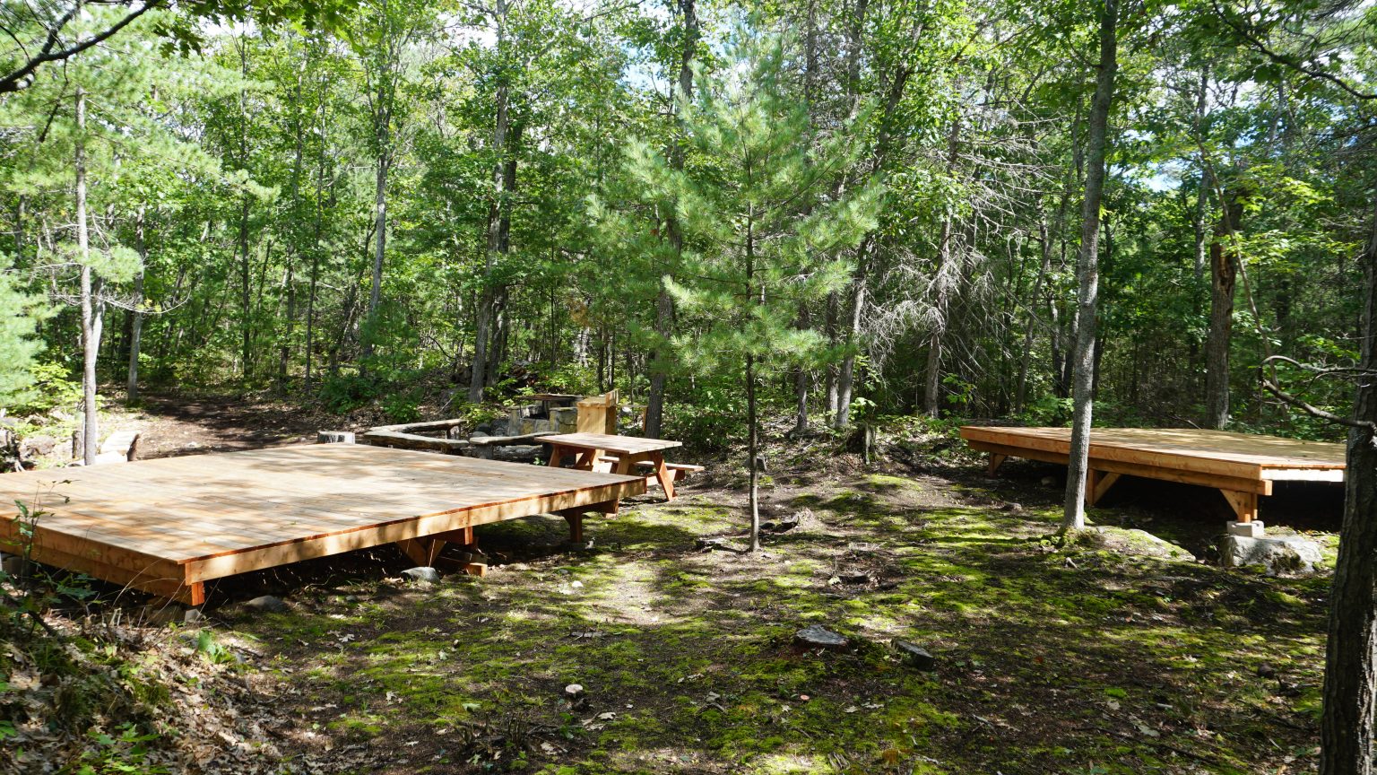 Amikwa Gibaakwagan- “The beaver house” Eco cabin - Point Grondine Park