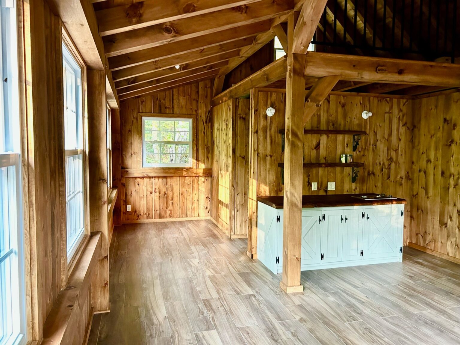 Amikwa Gibaakwagan- “The beaver house” Eco cabin - Point Grondine Park